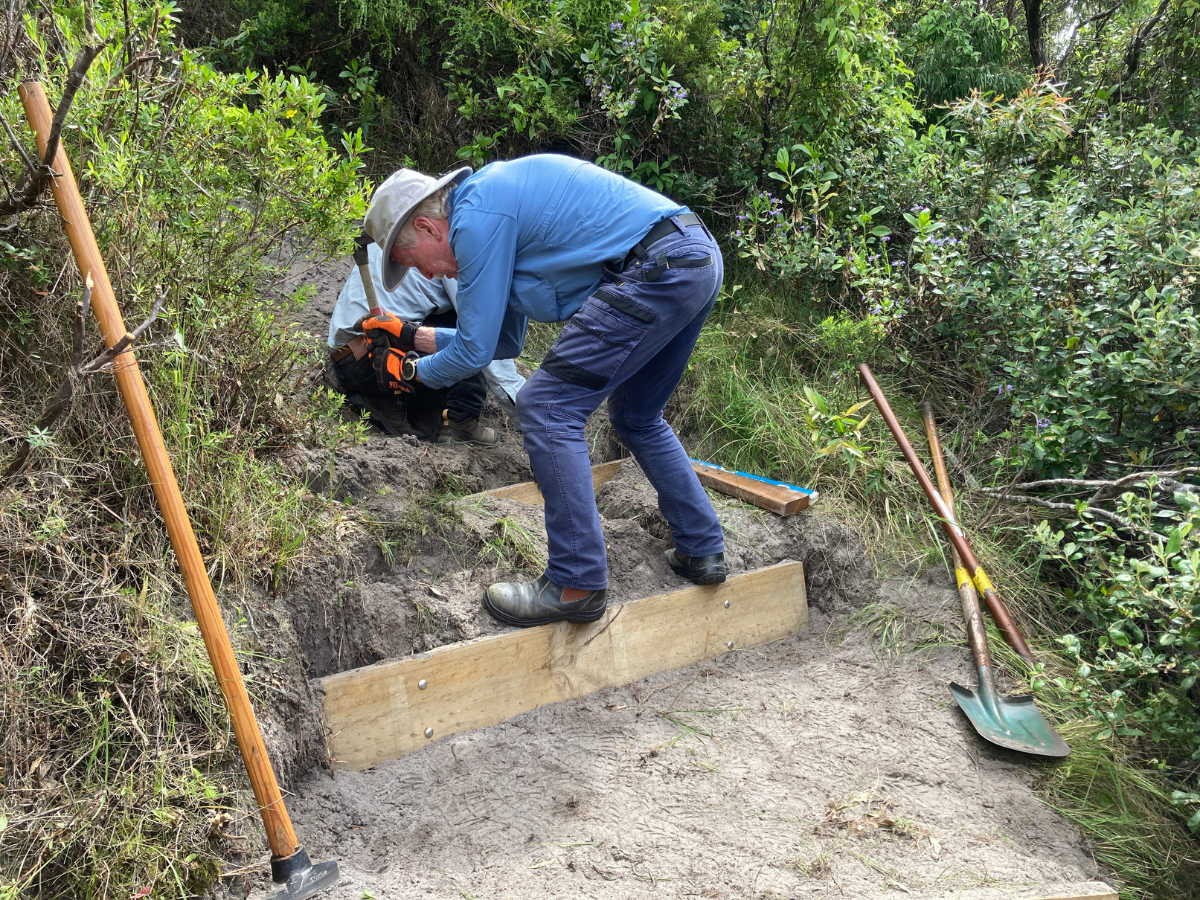 Sectional Vollies complete TS124 Steps Replacement - Bibbulmun Track ...